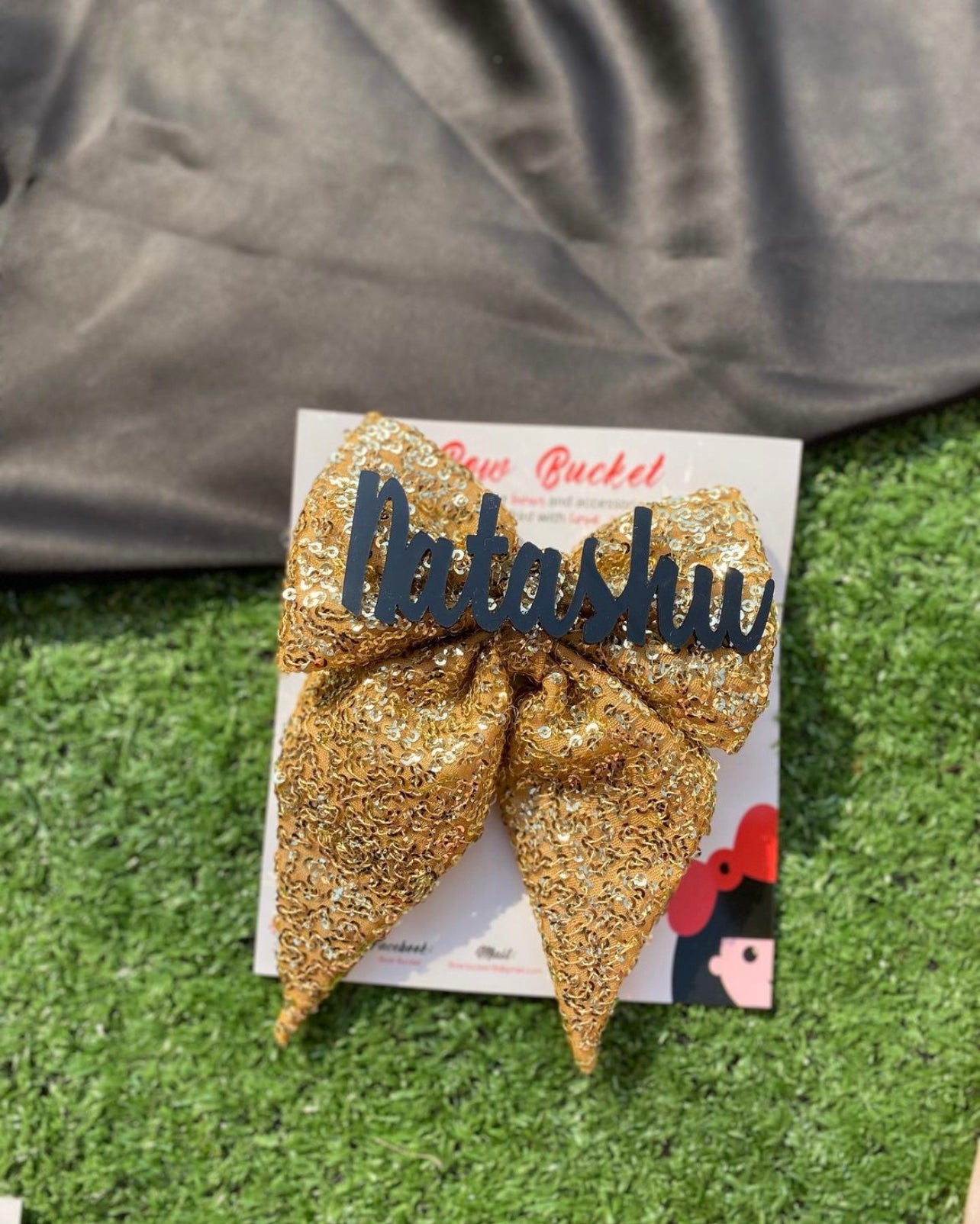 Golden sequence bow with customise name