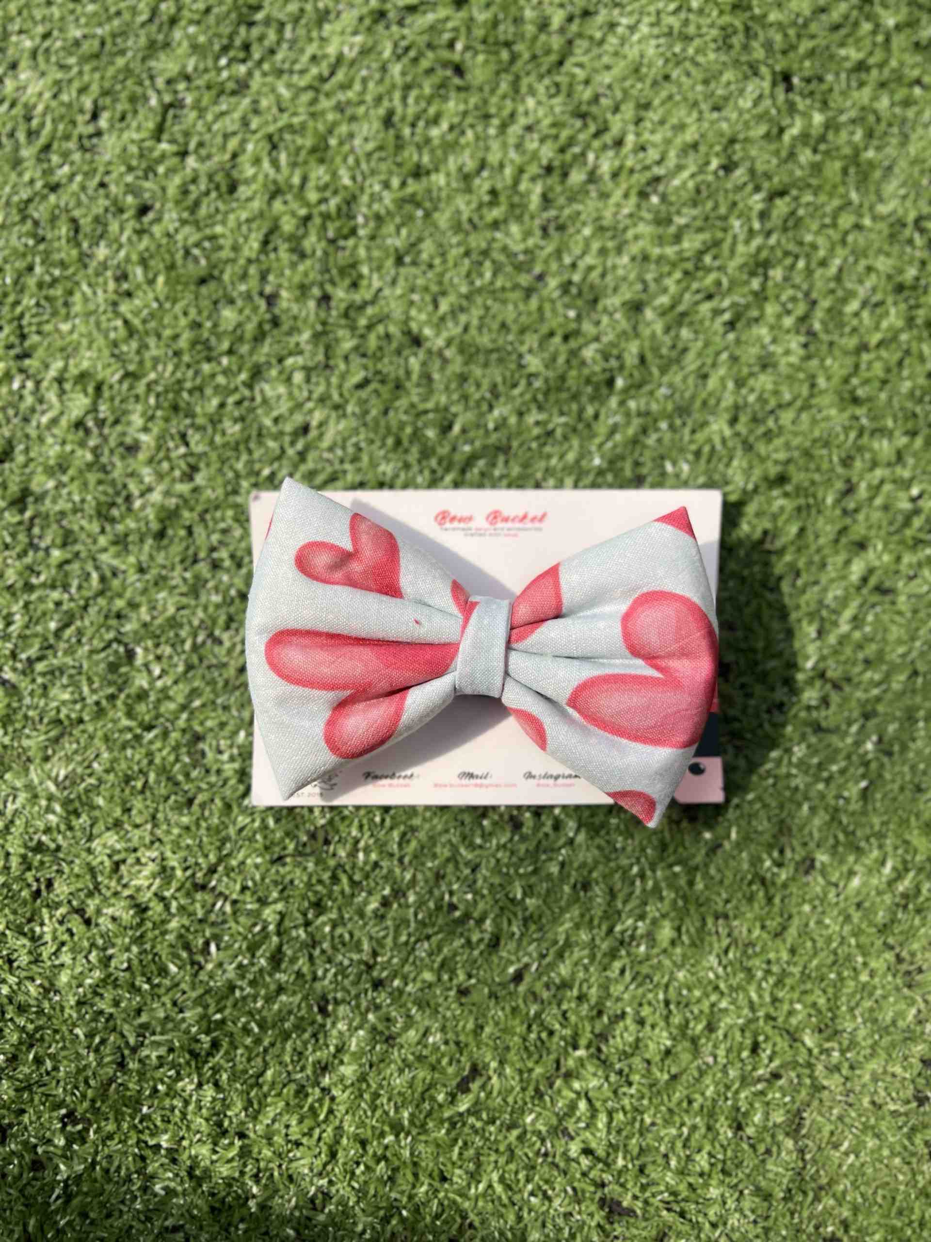 Big heart bow