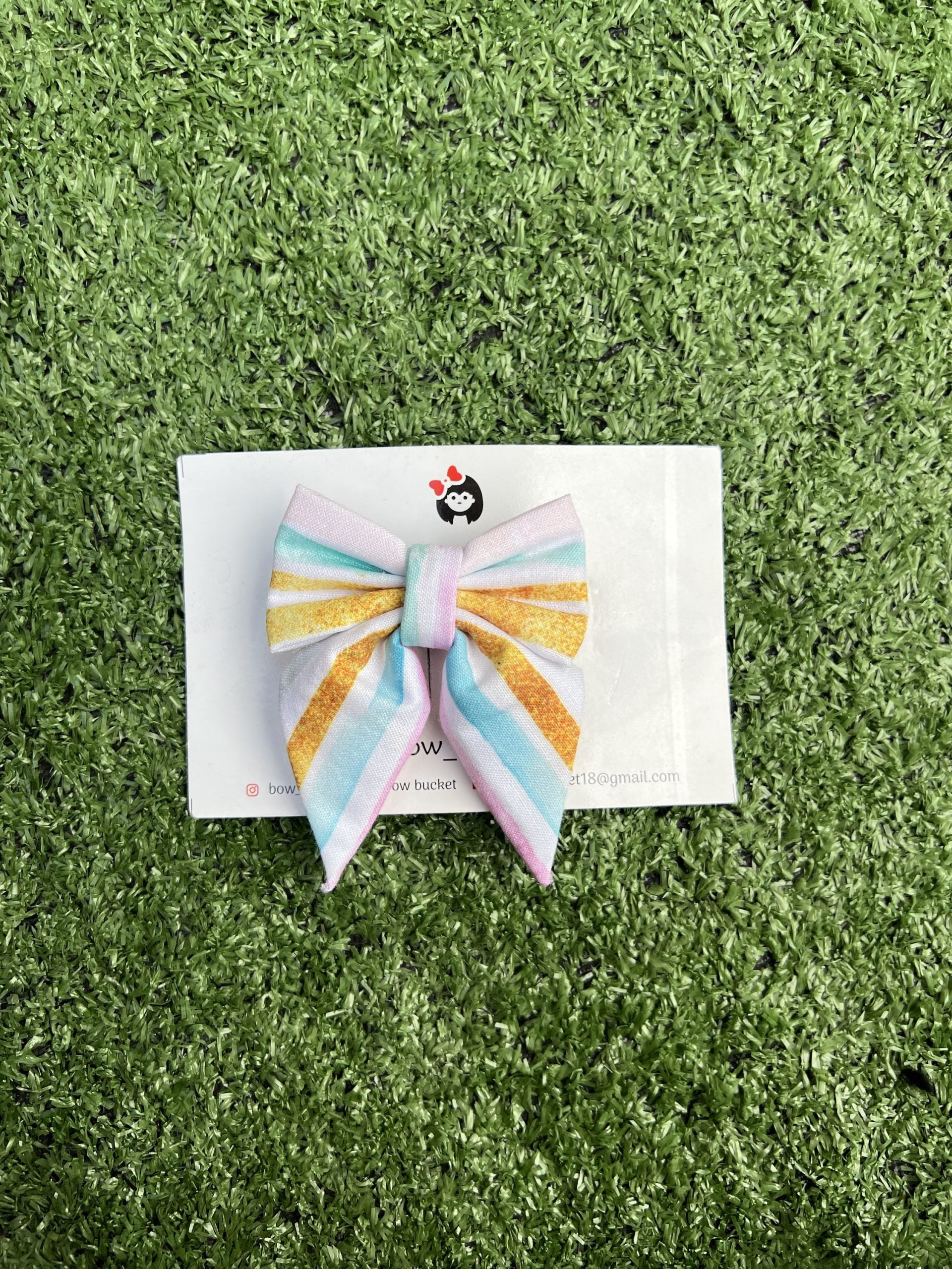 golden stripe pigtail bow